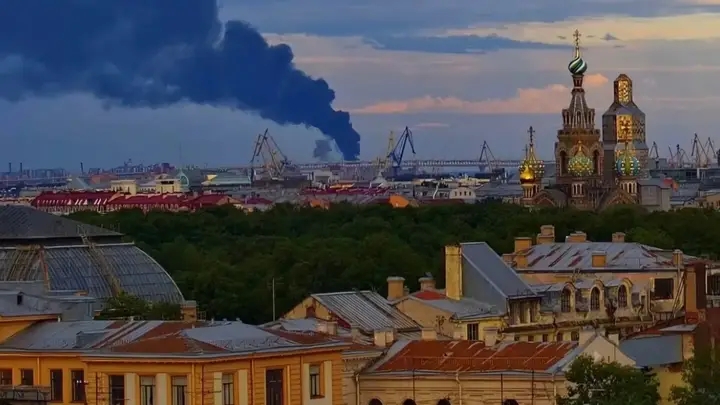 Ukraine Strikes Oil Terminal Near Putin’s Major Economic Forum in St ...